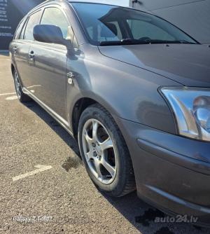 Grey Toyota Avensis 2005 in Tallinn, with an engine capacity of 2.20 L and mileage of 212 thousand km for 3199 €, photo 14 on AUTOMOTO.COM.LV