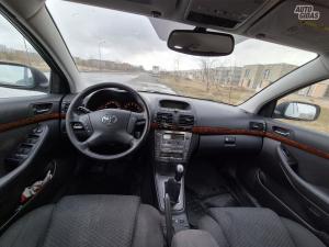 Pelēks Toyota Avensis 2005 Šauļi, ar dzinēja tilpumu 1.80 L un nobraukumu 321 tūkst. km par 1650 €, foto 9 vietnē AUTOMOTO.COM.LV