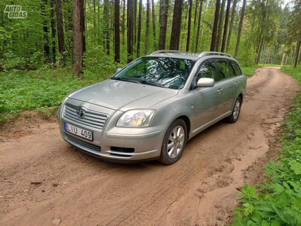 Grey Toyota Avensis 2005 in Vilnius, with an engine capacity of 2.00 L and mileage of 379 thousand km for 1750 €, photo 1 on AUTOMOTO.COM.LV