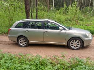 Pelēks Toyota Avensis 2005 Viļņa, ar dzinēja tilpumu 2.00 L un nobraukumu 379 tūkst. km par 1750 €, foto 6 vietnē AUTOMOTO.COM.LV