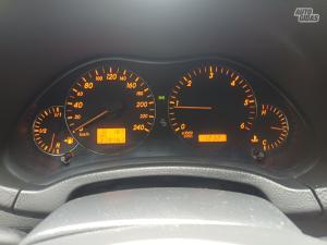Pelēks Toyota Avensis 2005 Viļņa, ar dzinēja tilpumu 2.00 L un nobraukumu 379 tūkst. km par 1750 €, foto 21 vietnē AUTOMOTO.COM.LV