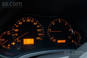 Grey Toyota Avensis 2005 in Jelgava, with an engine capacity of 2.00 L and mileage of 325 thousand km for 1800 €, photo 13 on AUTOMOTO.COM.LV