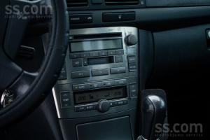 Grey Toyota Avensis 2005 in Jelgava, with an engine capacity of 2.00 L and mileage of 325 thousand km for 1800 €, photo 16 on AUTOMOTO.COM.LV