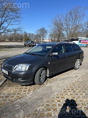 Pelēks Toyota Avensis 2005 Ventspils, ar dzinēja tilpumu 2.20 L un nobraukumu 353 tūkst. km par 1400 €, foto 4 vietnē AUTOMOTO.COM.LV