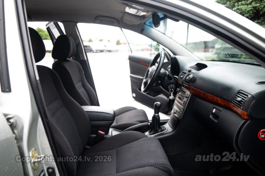 Серый Тойота Авенсис 2005 в Таллин, объемом двигателя 2.00 л и пробегом 250 тыс. км за 2099 €, фото 6 на AUTOMOTO.COM.LV
