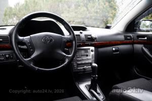 Серый Тойота Авенсис 2005 в Таллин, объемом двигателя 2.00 л и пробегом 250 тыс. км за 2099 €, фото 7 на AUTOMOTO.COM.LV
