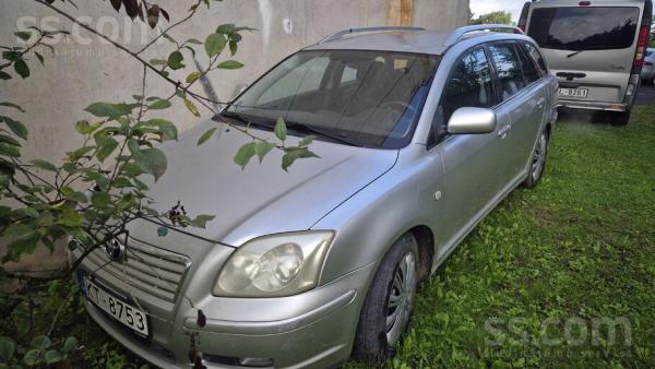 Pelēks Toyota Avensis 2005 Ogre, ar dzinēja tilpumu 1.80 L un nobraukumu 265 tūkst. km par 1775 €, foto 1 vietnē AUTOMOTO.COM.LV