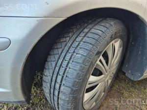Grey Toyota Avensis 2005 in Ogre, with an engine capacity of 1.80 L and mileage of 265 thousand km for 1775 €, photo 16 on AUTOMOTO.COM.LV