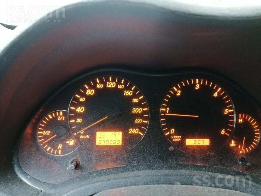 Grey Toyota Avensis 2005 in Riga, with an engine capacity of 2.00 L and mileage of 380 thousand km for 700 €, photo 3 on AUTOMOTO.COM.LV