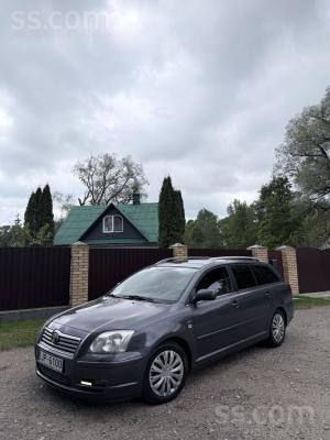 Pelēks Toyota Avensis 2005 Preiļi, ar dzinēja tilpumu 2.20 L un nobraukumu 229 tūkst. km par 1850 €, foto  vietnē AUTOMOTO.COM.LV