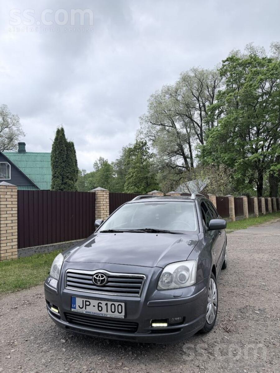 Pelēks Toyota Avensis 2005 Preiļi, ar dzinēja tilpumu 2.20 L un nobraukumu 229 tūkst. km par 1850 €, foto 5 vietnē AUTOMOTO.COM.LV