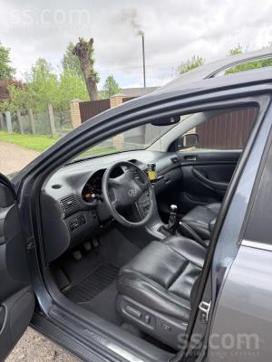 Pelēks Toyota Avensis 2005 Preiļi, ar dzinēja tilpumu 2.20 L un nobraukumu 229 tūkst. km par 1850 €, foto 9 vietnē AUTOMOTO.COM.LV