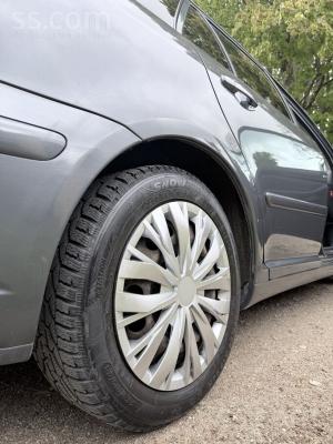 Pelēks Toyota Avensis 2005 Preiļi, ar dzinēja tilpumu 2.20 L un nobraukumu 229 tūkst. km par 1850 €, foto 18 vietnē AUTOMOTO.COM.LV