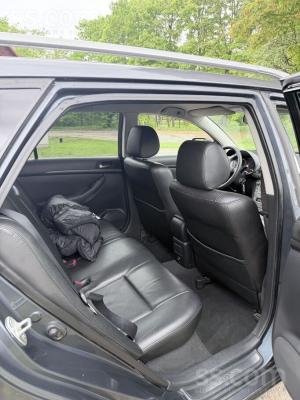 Pelēks Toyota Avensis 2005 Preiļi, ar dzinēja tilpumu 2.20 L un nobraukumu 229 tūkst. km par 1850 €, foto 20 vietnē AUTOMOTO.COM.LV