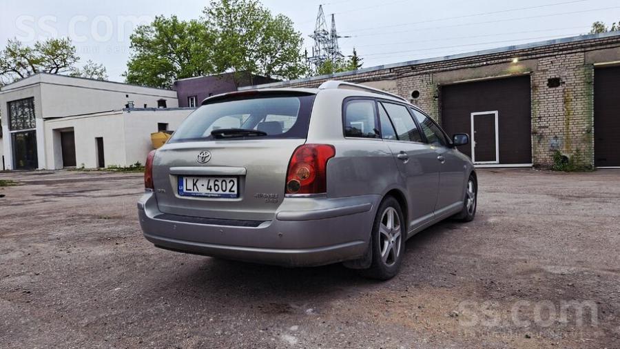 Серый Тойота Авенсис 2005 в Рига, объемом двигателя 2.00 л и пробегом 315 тыс. км за 2100 €, фото 5 на AUTOMOTO.COM.LV