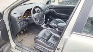 Серый Тойота Авенсис 2005 в Рига, объемом двигателя 2.00 л и пробегом 315 тыс. км за 2100 €, фото 9 на AUTOMOTO.COM.LV