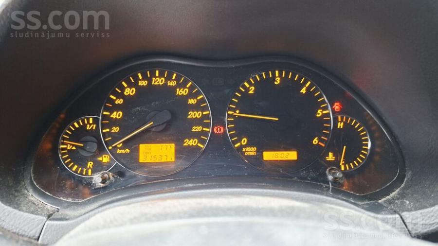 Серый Тойота Авенсис 2005 в Рига, объемом двигателя 2.00 л и пробегом 315 тыс. км за 2100 €, фото 13 на AUTOMOTO.COM.LV