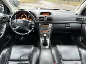 Серый Тойота Авенсис 2005 в Лимбажи, объемом двигателя 2.20 л и пробегом 341 тыс. км за 1550 €, фото 10 на AUTOMOTO.COM.LV