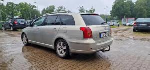 Grey Toyota Avensis 2005 in Valmiera, with an engine capacity of 2.00 L and mileage of 446 thousand km for 1150 €, photo 5 on AUTOMOTO.COM.LV