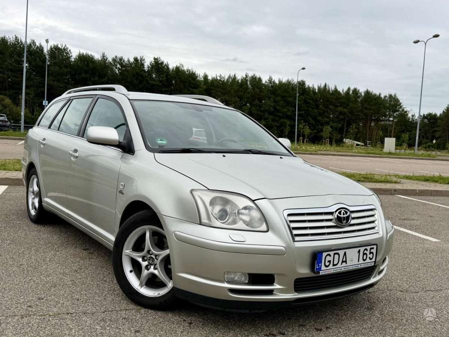 Pelēks Toyota Avensis 2005 Viļņa, ar dzinēja tilpumu 2.00 L un nobraukumu 351 tūkst. km par 1850 €, foto 5 vietnē AUTOMOTO.COM.LV