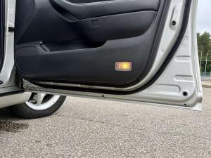 Pelēks Toyota Avensis 2005 Viļņa, ar dzinēja tilpumu 2.00 L un nobraukumu 351 tūkst. km par 1850 €, foto 12 vietnē AUTOMOTO.COM.LV