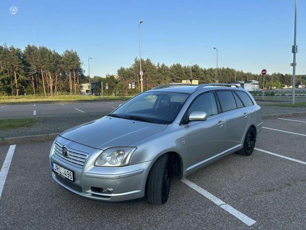 Grey Toyota Avensis 2005 in Vilnius, with an engine capacity of 2.00 L and mileage of 295 thousand km for 1150 €, photo 3 on AUTOMOTO.COM.LV
