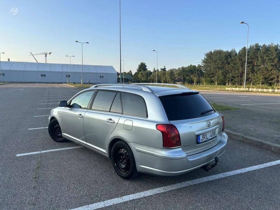 Серый Тойота Авенсис 2005 в Вильнюс, объемом двигателя 2.00 л и пробегом 295 тыс. км за 1150 €, фото 6 на AUTOMOTO.COM.LV
