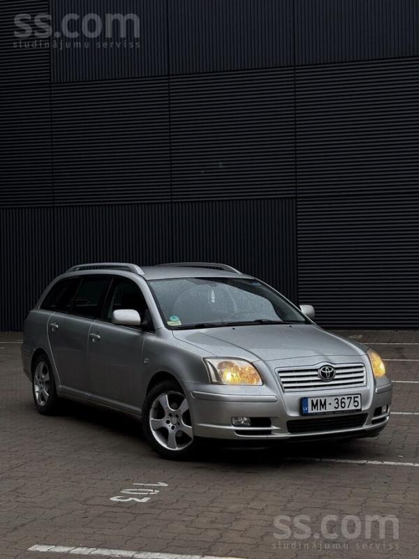 Pelēks Toyota Avensis 2005 Rīga, ar dzinēja tilpumu 1.80 L un nobraukumu 279 tūkst. km par 2200 €, foto 1 vietnē AUTOMOTO.COM.LV