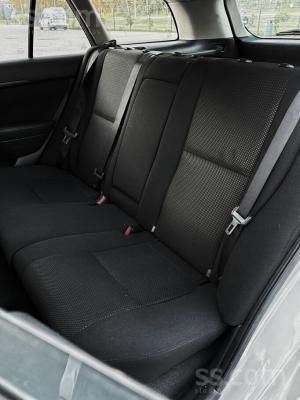 Grey Toyota Avensis 2005 in Riga, with an engine capacity of 1.80 L and mileage of 279 thousand km for 2200 €, photo 8 on AUTOMOTO.COM.LV