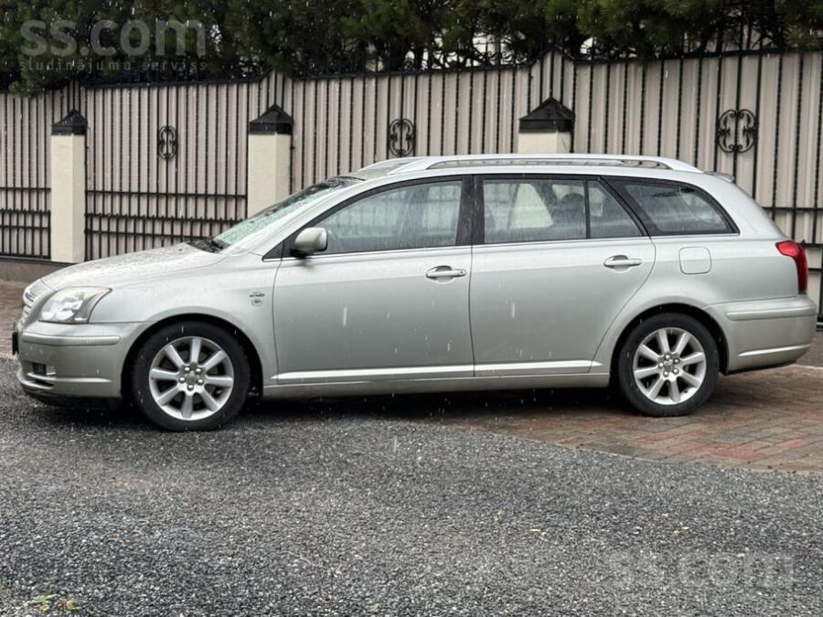 Серый Тойота Авенсис 2005 в Рига, объемом двигателя 2.00 л и пробегом 242 тыс. км за 1600 €, фото 6 на AUTOMOTO.COM.LV