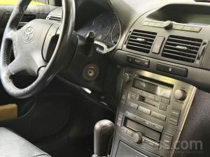 Серый Тойота Авенсис 2005 в Рига, объемом двигателя 2.00 л и пробегом 242 тыс. км за 1600 €, фото 9 на AUTOMOTO.COM.LV