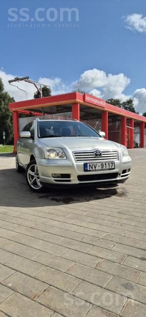 Grey Toyota Avensis 2005 in Jekabpils, with an engine capacity of 2.00 L and mileage of 486 thousand km for 1350 €, photo  on AUTOMOTO.COM.LV