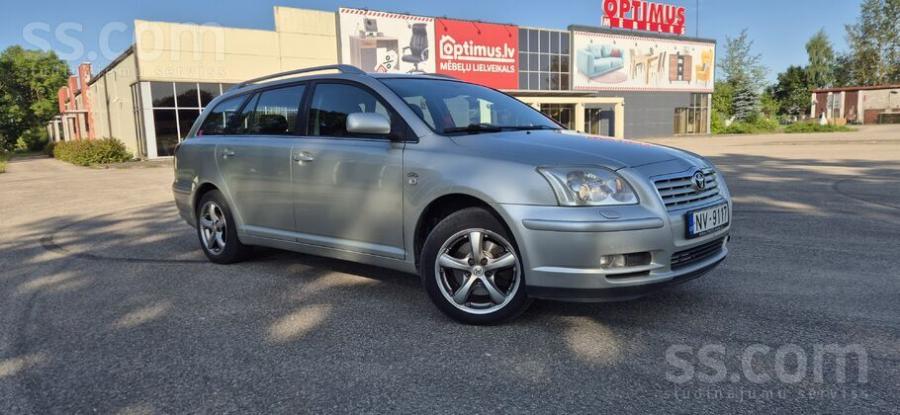 Grey Toyota Avensis 2005 in Jekabpils, with an engine capacity of 2.00 L and mileage of 486 thousand km for 1350 €, photo 3 on AUTOMOTO.COM.LV