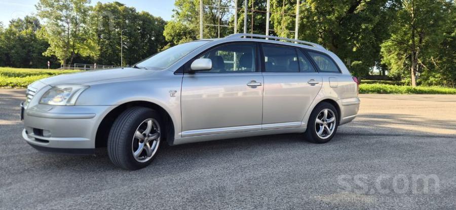 Grey Toyota Avensis 2005 in Jekabpils, with an engine capacity of 2.00 L and mileage of 486 thousand km for 1350 €, photo 4 on AUTOMOTO.COM.LV