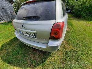 Серый Тойота Авенсис 2005 в Цесис, объемом двигателя 2.00 л и пробегом 500 тыс. км за 490 €, фото 6 на AUTOMOTO.COM.LV