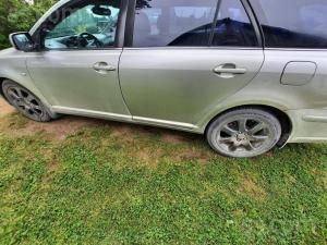 Серый Тойота Авенсис 2005 в Цесис, объемом двигателя 2.00 л и пробегом 500 тыс. км за 490 €, фото 8 на AUTOMOTO.COM.LV