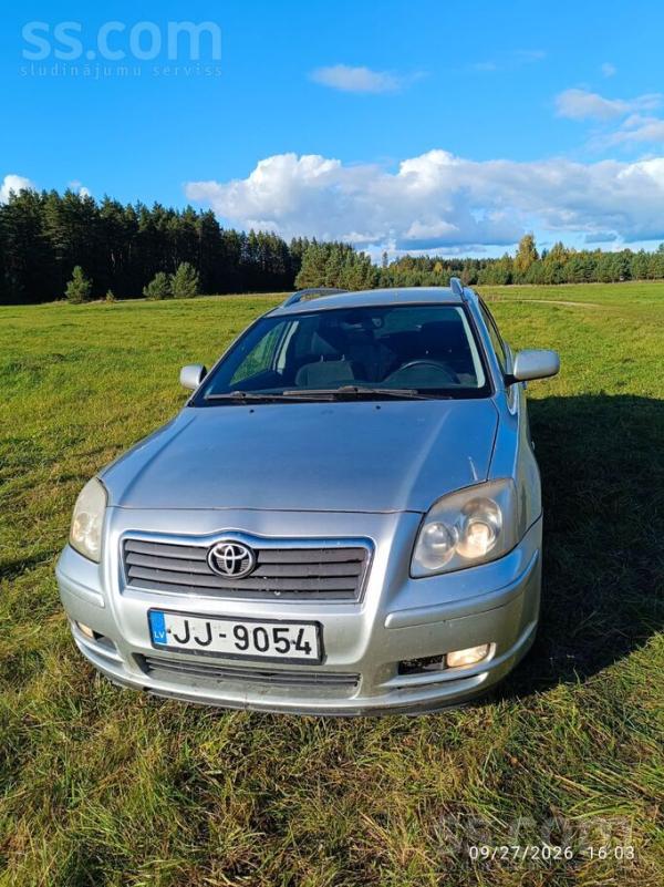Тойота Авенсис 2005 в Цесис на AUTOMOTO.COM.LV Серый Тойота Авенсис 2005 в Цесис, объемом двигателя 2.00 л и пробегом 500 тыс. км за 450 €, фото 5 на AUTOMOTO.COM.LV
