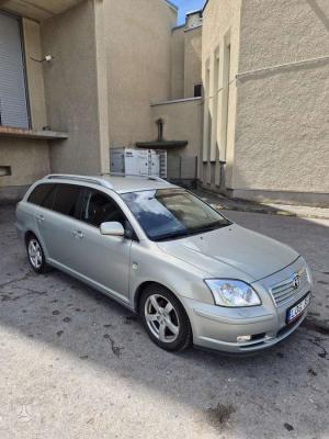 Grey Toyota Avensis 2005 in Mazeikiai, with an engine capacity of 2.00 L and mileage of 350 thousand km for 2800 €, photo 4 on AUTOMOTO.COM.LV