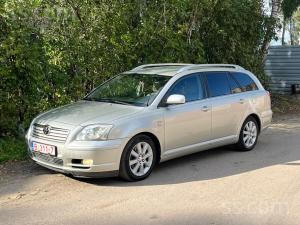 Серый Тойота Авенсис 2005 в Рига, объемом двигателя 2.00 л и пробегом 0 тыс. км за 2199 €, фото  на AUTOMOTO.COM.LV