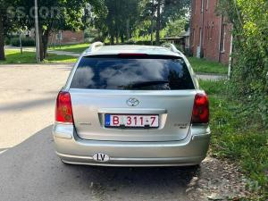 Pelēks Toyota Avensis 2005 Rīga, ar dzinēja tilpumu 2.00 L un nobraukumu 0 tūkst. km par 2199 €, foto 5 vietnē AUTOMOTO.COM.LV