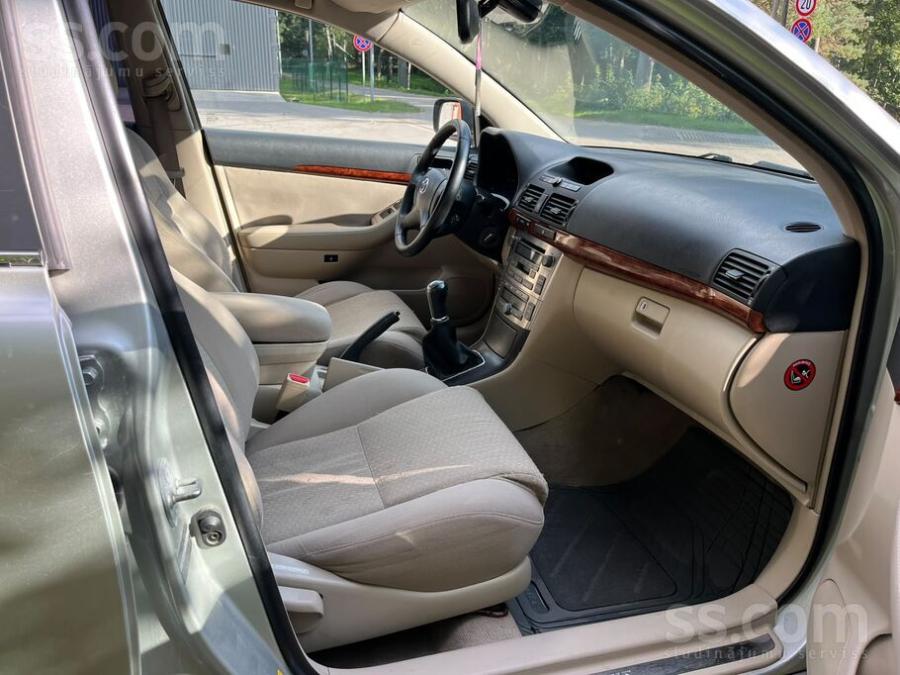 Grey Toyota Avensis 2005 in Riga, with an engine capacity of 2.00 L and mileage of 0 thousand km for 1999 €, photo 20 on AUTOMOTO.COM.LV