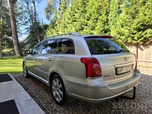 Серый Тойота Авенсис 2005 в Рига, объемом двигателя 2.00 л и пробегом 292 тыс. км за 1470 €, фото 4 на AUTOMOTO.COM.LV