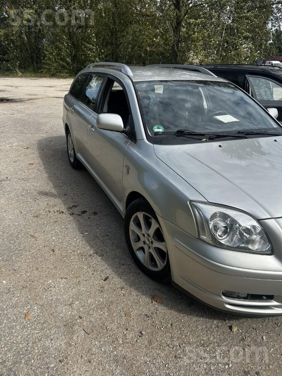 Pelēks Toyota Avensis 2005 Rēzekne, ar dzinēja tilpumu 2.00 L un nobraukumu 297 tūkst. km par 2200 €, foto 6 vietnē AUTOMOTO.COM.LV