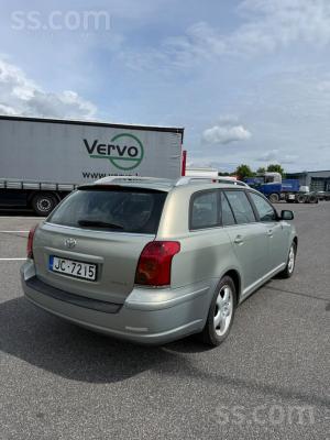 Серый Тойота Авенсис 2005 в Елгава, объемом двигателя 2.00 л и пробегом 325 тыс. км за 1900 €, фото 7 на AUTOMOTO.COM.LV