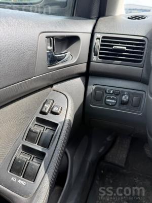 Серый Тойота Авенсис 2005 в Елгава, объемом двигателя 2.00 л и пробегом 325 тыс. км за 1900 €, фото 11 на AUTOMOTO.COM.LV