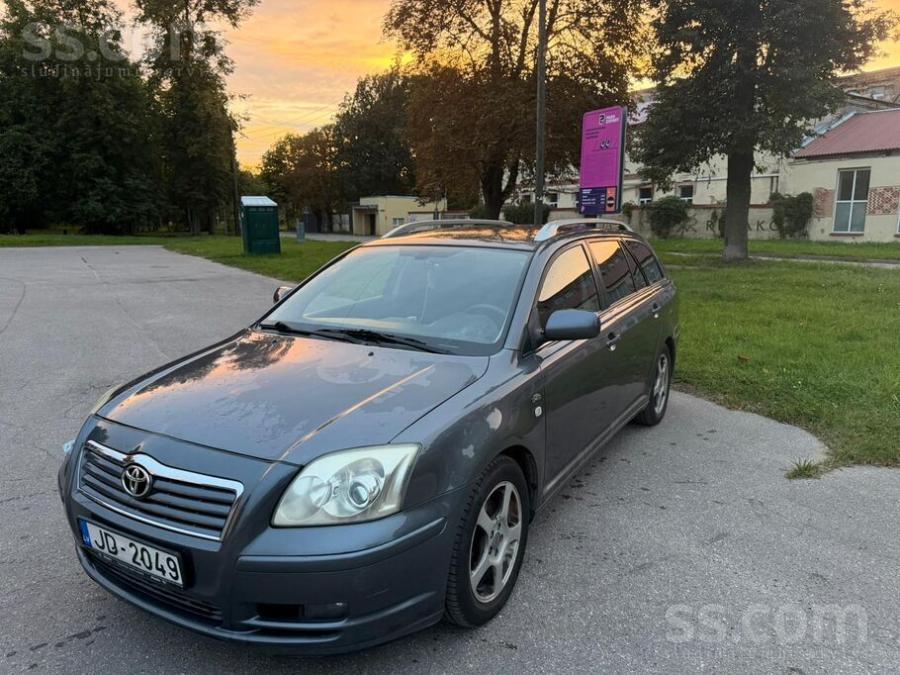 Серый Тойота Авенсис 2005 в Рига, объемом двигателя 2.00 л и пробегом 215 тыс. км за 2500 €, фото 4 на AUTOMOTO.COM.LV