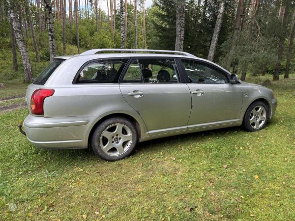 Серый Тойота Авенсис 2005 в Алитус, объемом двигателя 2.00 л и пробегом 348 тыс. км за 1050 €, фото 3 на AUTOMOTO.COM.LV