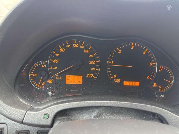 Серый Тойота Авенсис 2005 в Каунас, объемом двигателя 2.00 л и пробегом 314 тыс. км за 1050 €, фото 7 на AUTOMOTO.COM.LV
