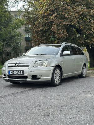 Grey Toyota Avensis 2005 in Riga, with an engine capacity of 2.00 L and mileage of 353 thousand km for 1100 €, photo  on AUTOMOTO.COM.LV