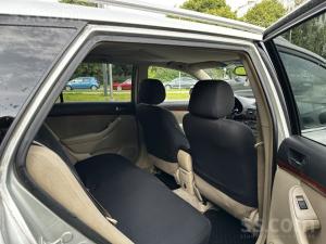 Grey Toyota Avensis 2005 in Riga, with an engine capacity of 2.00 L and mileage of 353 thousand km for 1100 €, photo 6 on AUTOMOTO.COM.LV